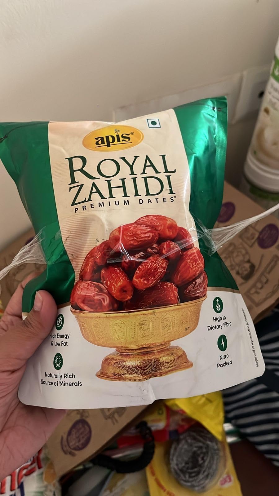 Apis Royal Zahidi Dates, 250 Gm - Fresh : Amazon.in: Grocery & Gourmet ...