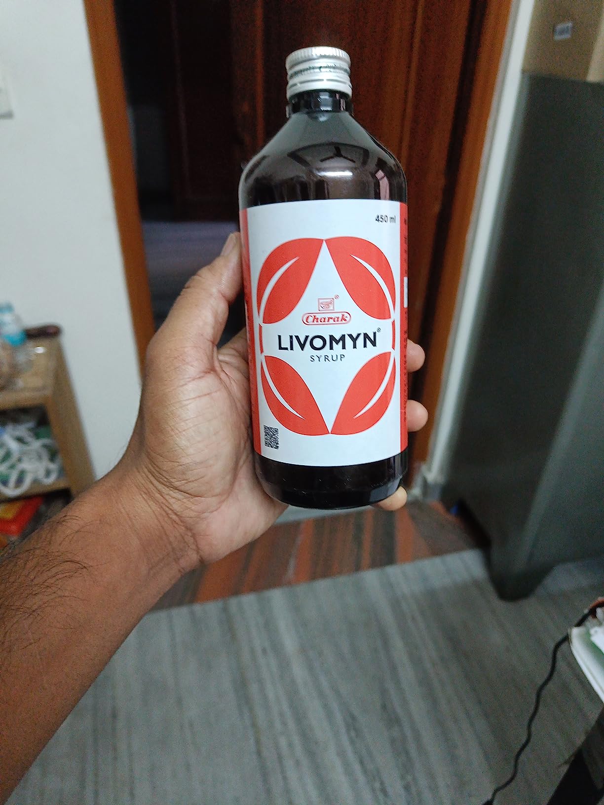 Buy Charak Pharma Livomyn Syrup for Liver Protection and Detox - 450 ml ...