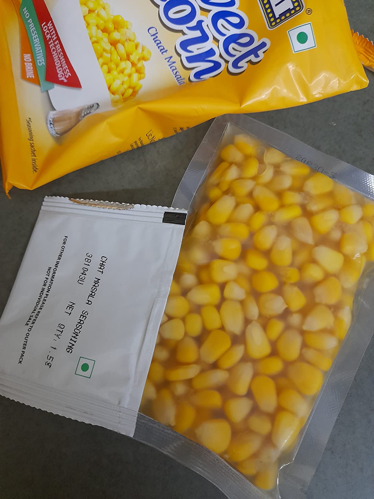 Sundrop Snacko Sweet Corn with Chaat Masala, 121.5g : Amazon.in ...