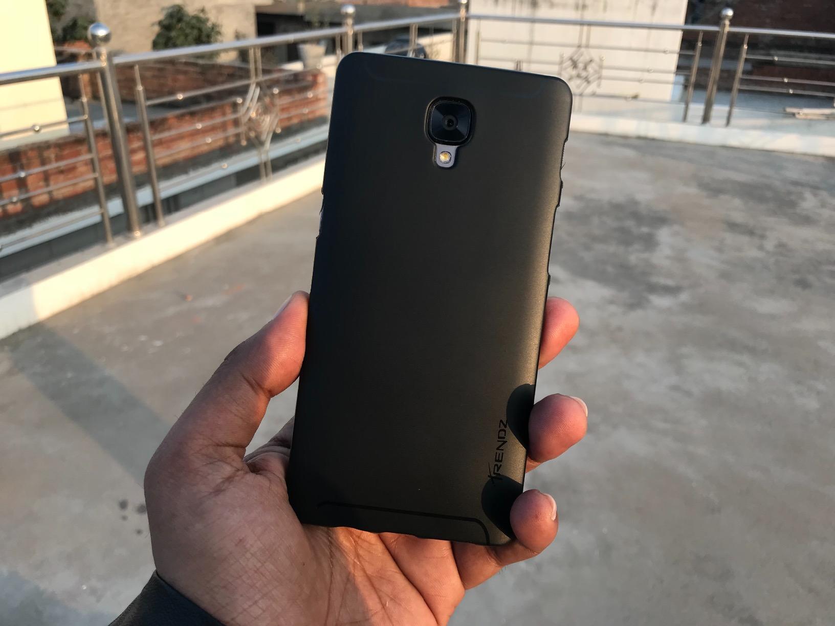 HELLO ZONE Exclusive Dotted Matte Finish Soft Back Case Cover for ...