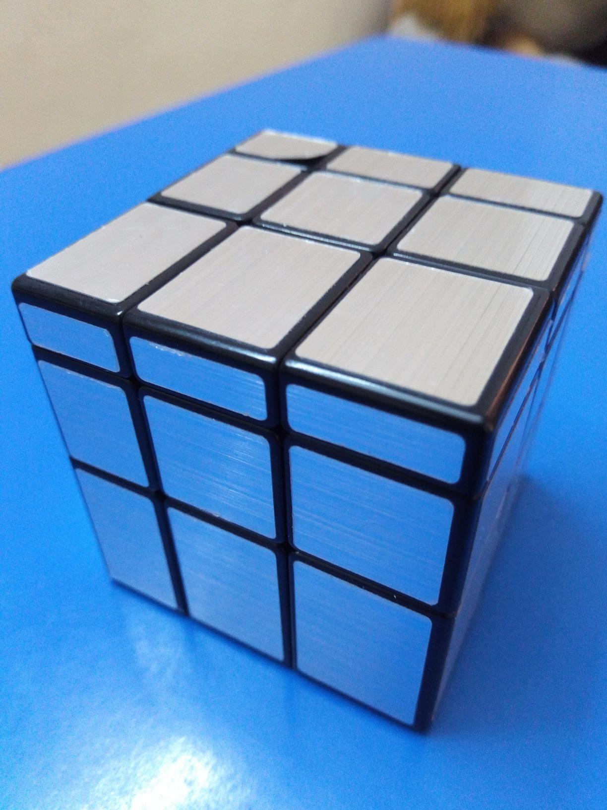 Popsugar Abstract Mirror Cube, Silver : Amazon.in: Toys & Games