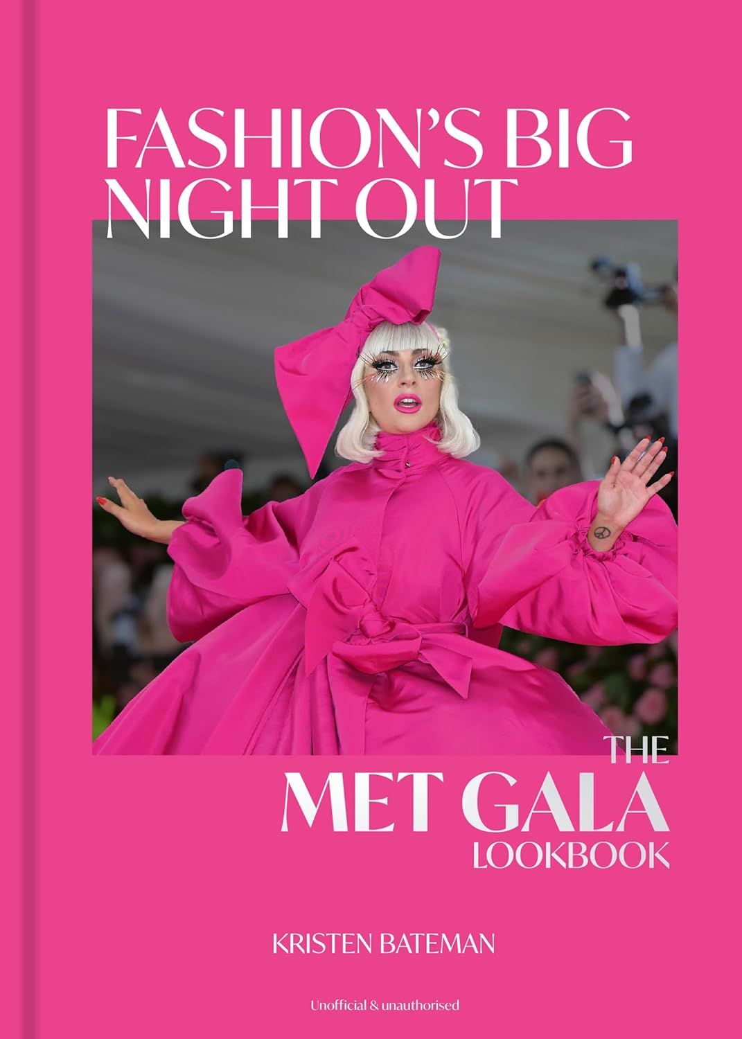 Fashion's Big Night Out: The Met Gala Look Book: Bateman, Kristen ...