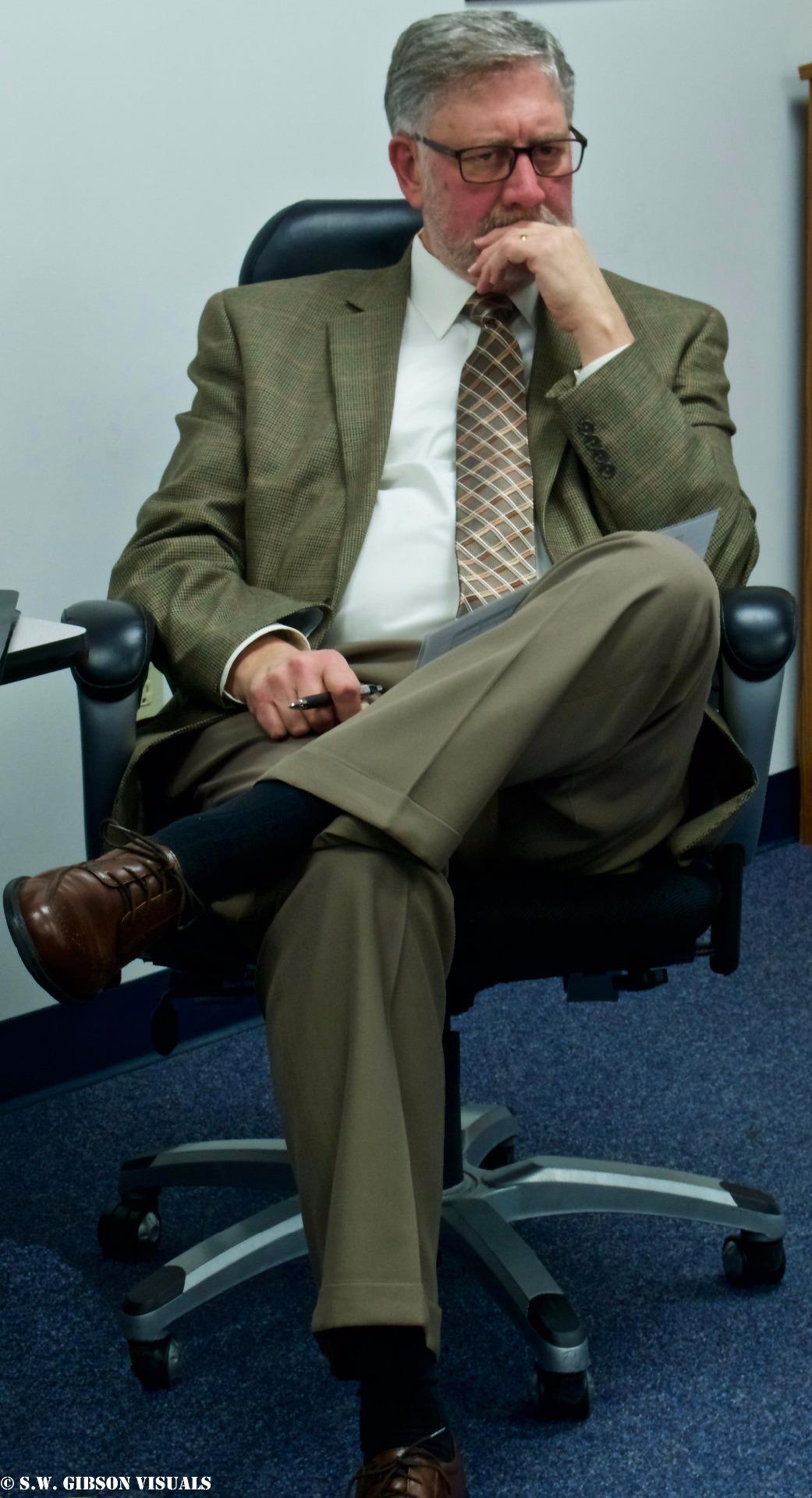 Sales Wisdom from a Toilet Paper Salesman: A Handbook for B2B Sales ...