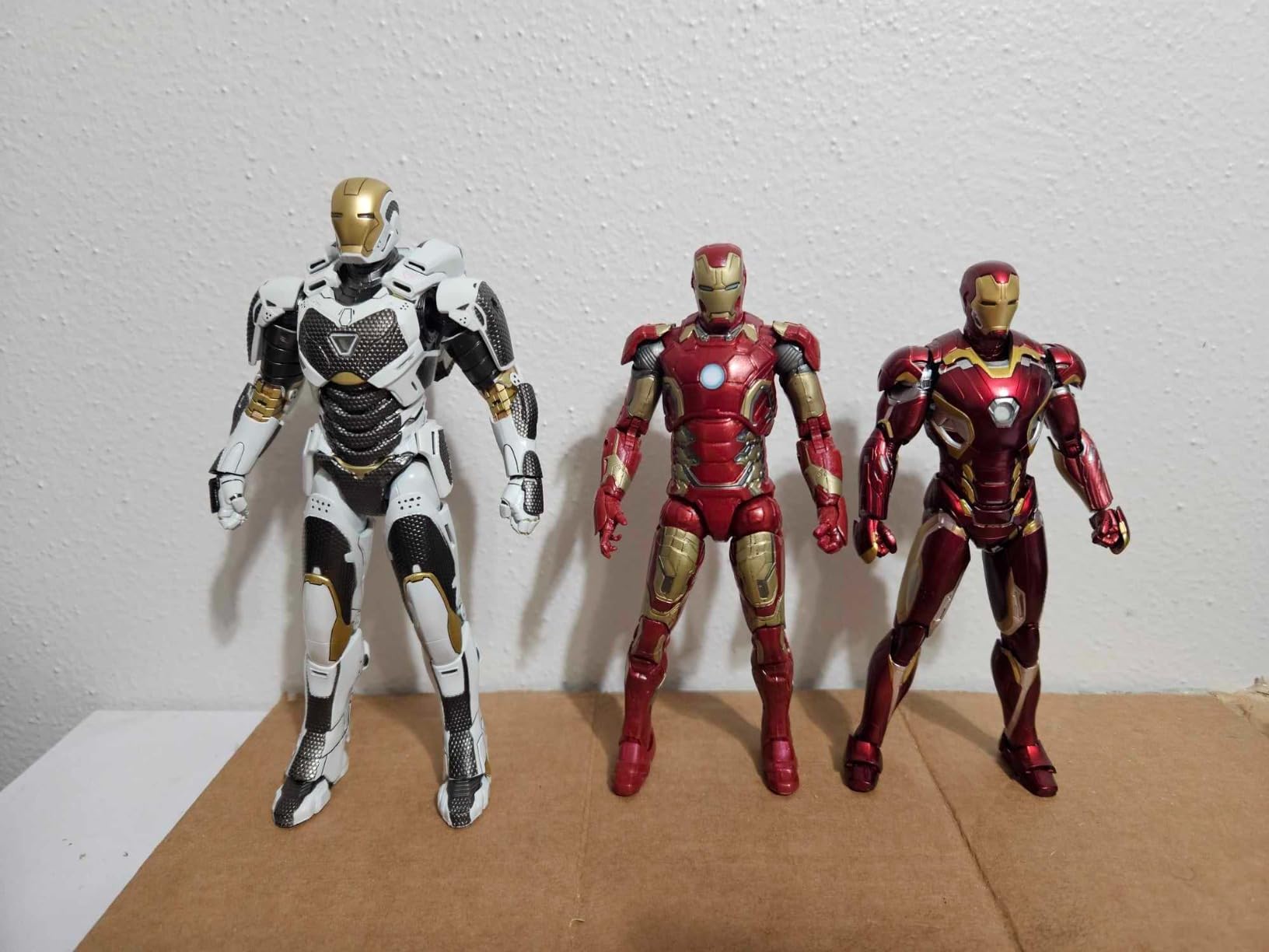 Amazon.com: BANOBI 7 Inch Ironpatriot Action Figure (1/10 Scale) with ...