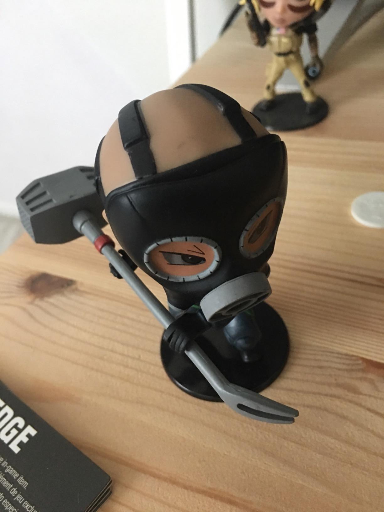 Six Collection - Chibi Figurine Sledge : Ubi Collectibles: Amazon.fr ...