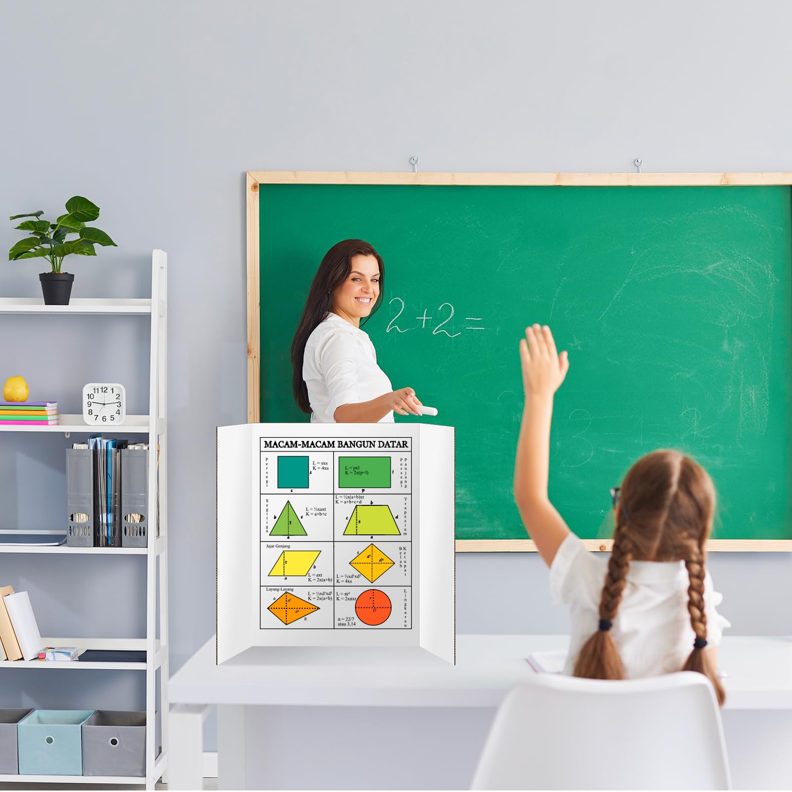 Snapklik.com : 50 Pack Trifold Poster Board, 21.5 X 14 Double Sided ...