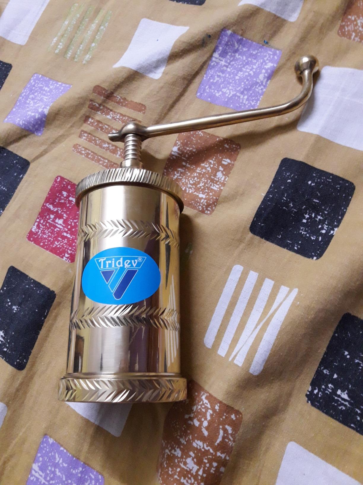 Buy GONATURS Pure Brass Sev Sancha Machine with Free 6 Different Jali ...