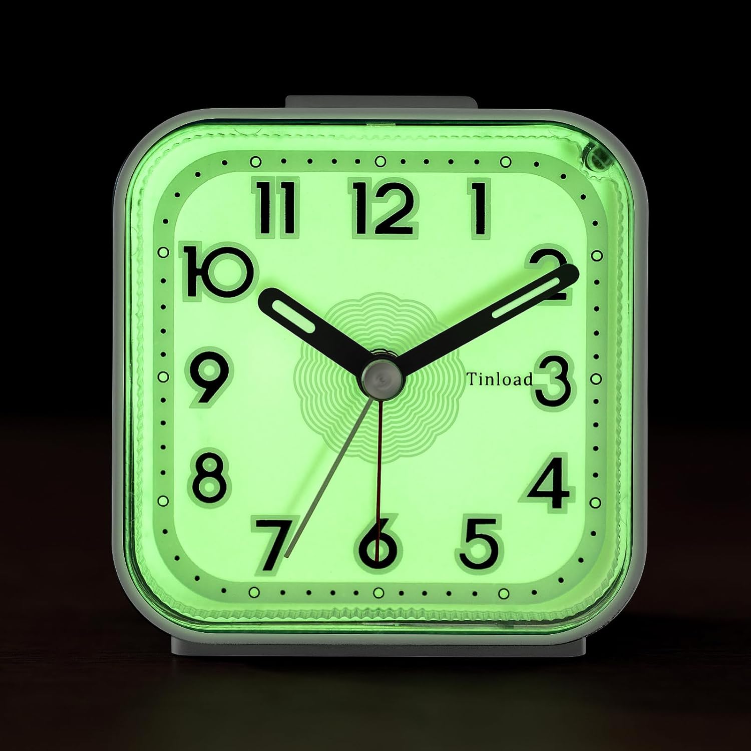 Amazon.com: Tinload Night Light Analog Alarm Clock Silent Non Ticking ...