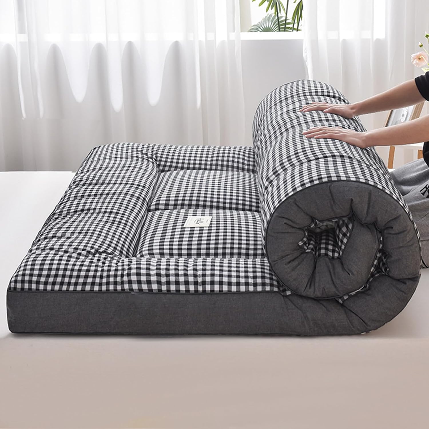 Amazon.com: Upgraded Japanese Style Floor Mat Portable Folding Mattress ...