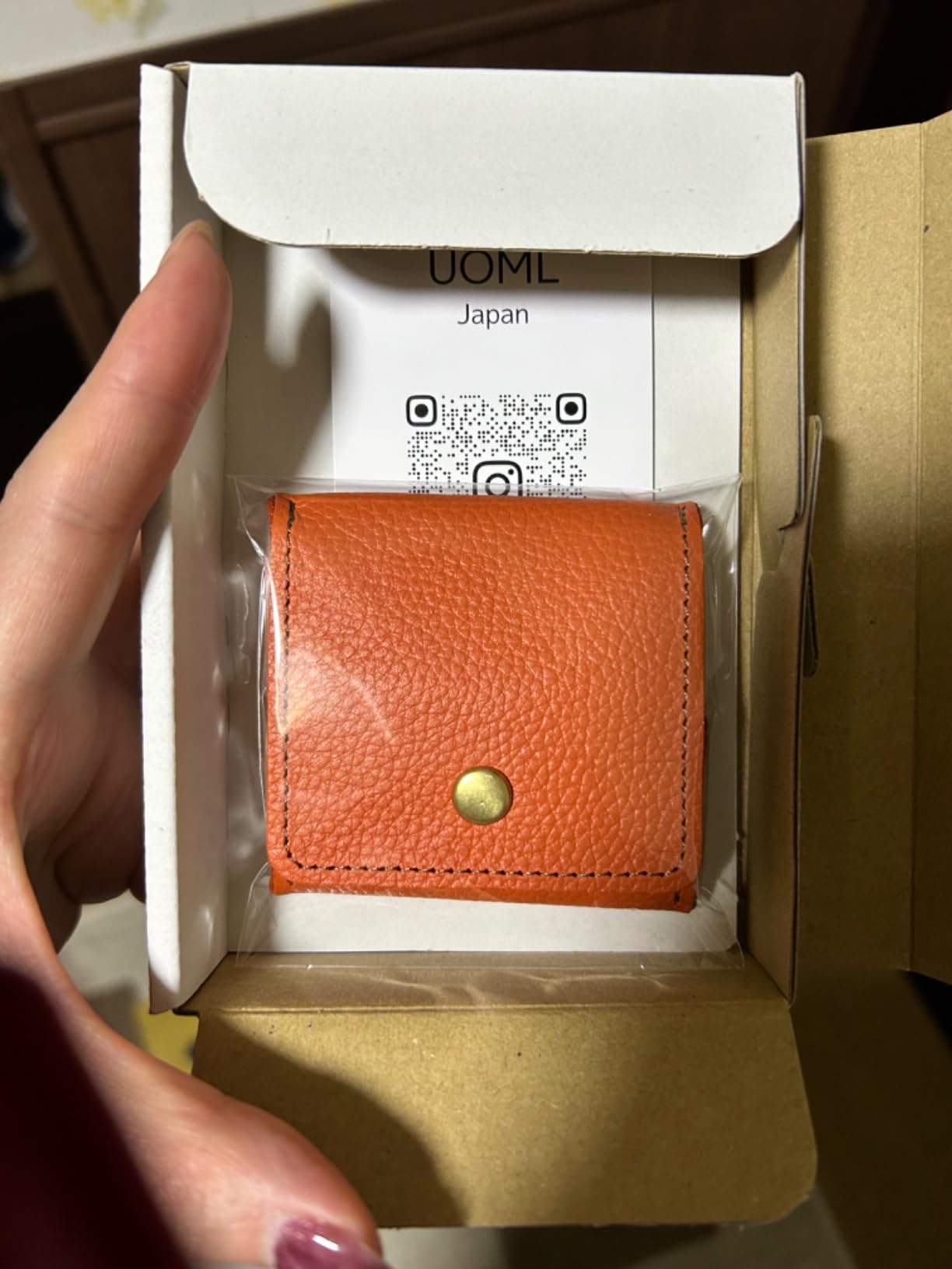 Amazon | UOML ユーオーエムエル コインケース 小銭入れ ボックス型 シュリンクレザー 日本製 本革 (レッド, MEDIUM) コインケース 小銭入れ レザー シュリンクレザー ...