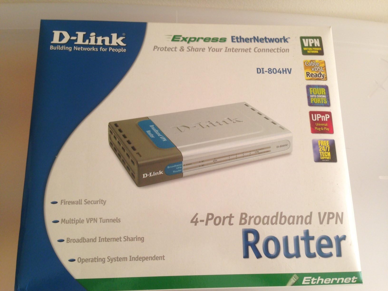 Amazon.com: US Robotics Broadband Router 8004 - Router : Electronics