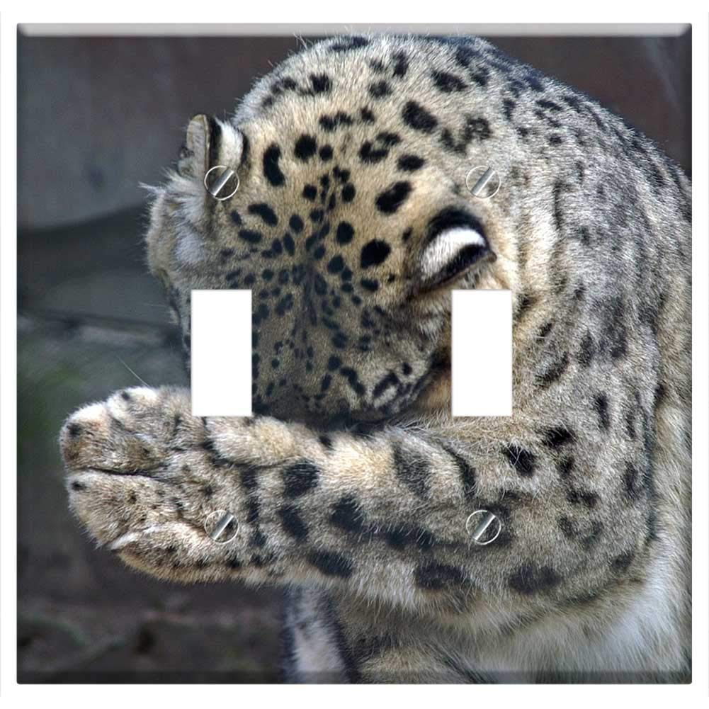 Snow Leopard Paws