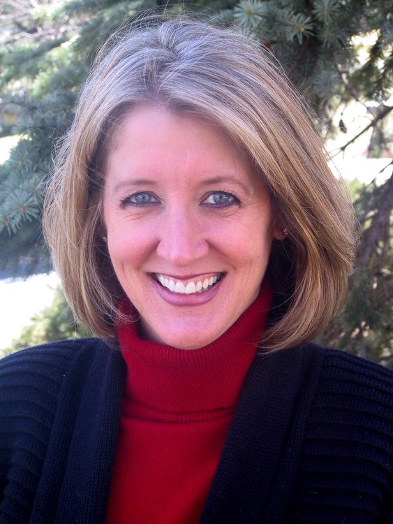 Amazon.com: Lauren Ward Larsen: books, biography, latest update