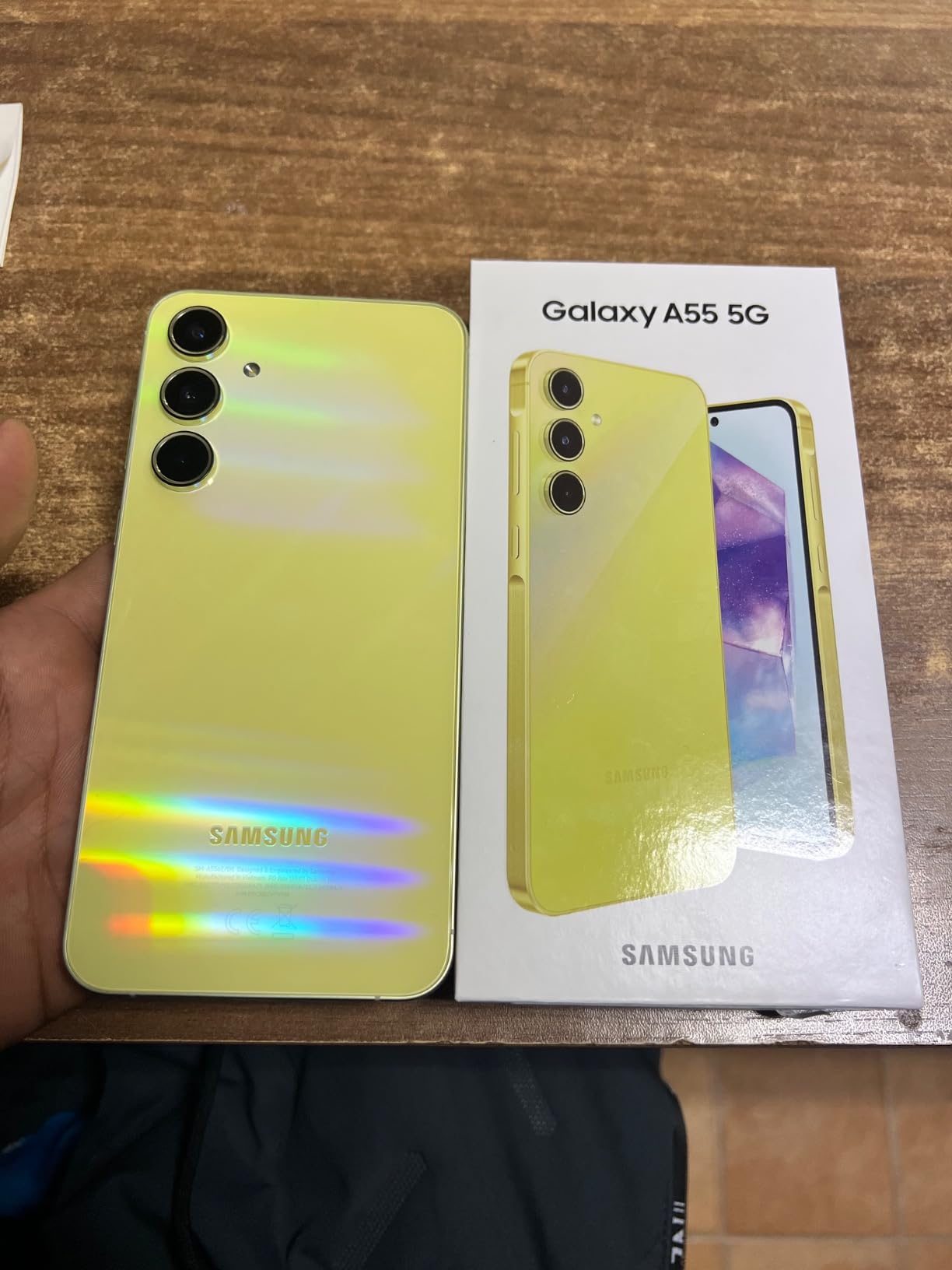 Amazon | Galaxy A55 A556E 5Gスマートフォン、8GB RAM、256GB ストレージ、SIMフリー、グローバル版、マルチ言語対応、Lemonレモン色、並行輸入品 ...