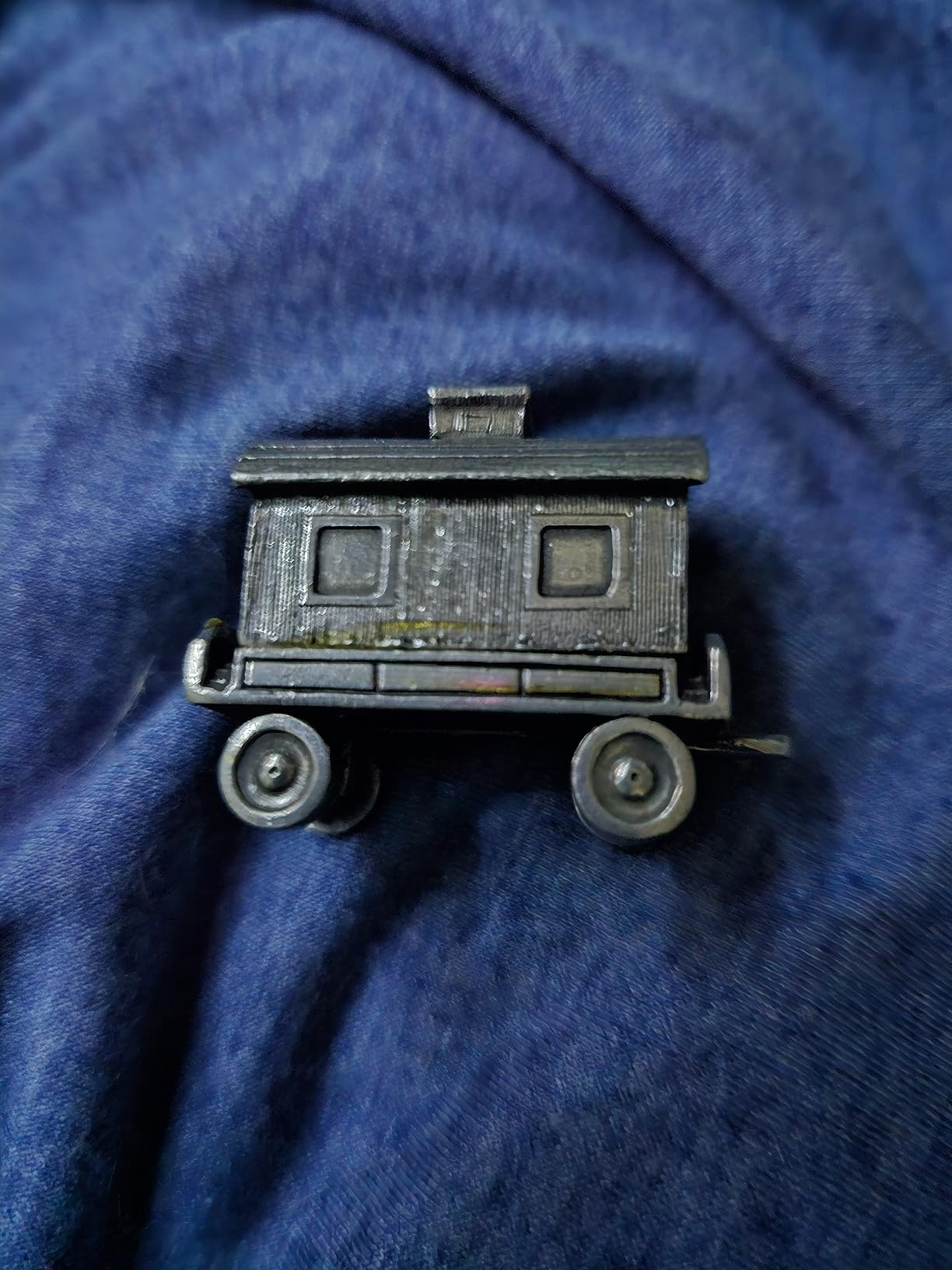 Amazon.com: DANFORTH – Birthday Train Caboose – Handcrafted Pewter ...