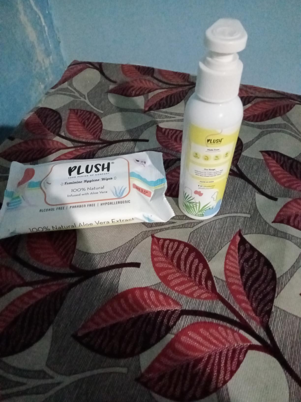 Plush Bamboo-made Intimate Vaginal Wipes For Women Daily Use with Aloe ...