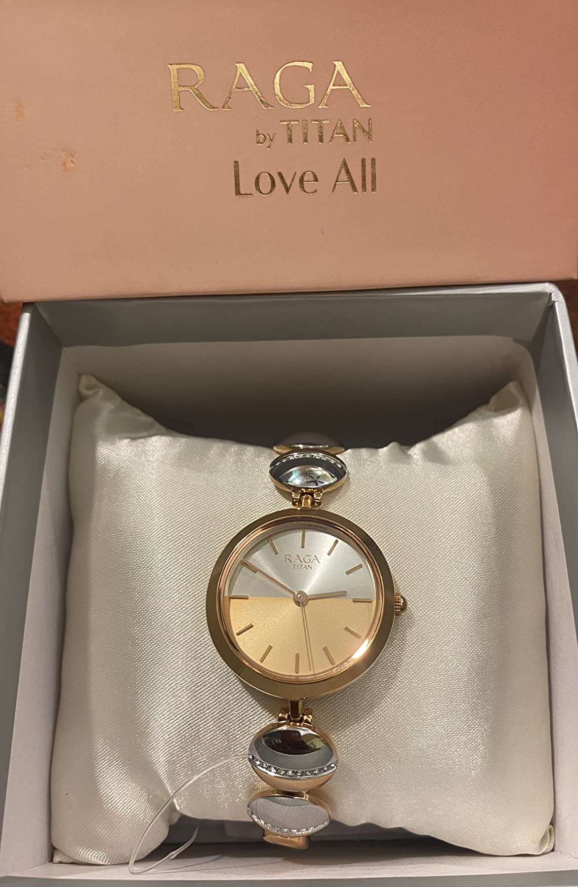 Titan Women Brass Analog Silver Dial Watch-2606Km01/Nr68023Pp10, Band ...