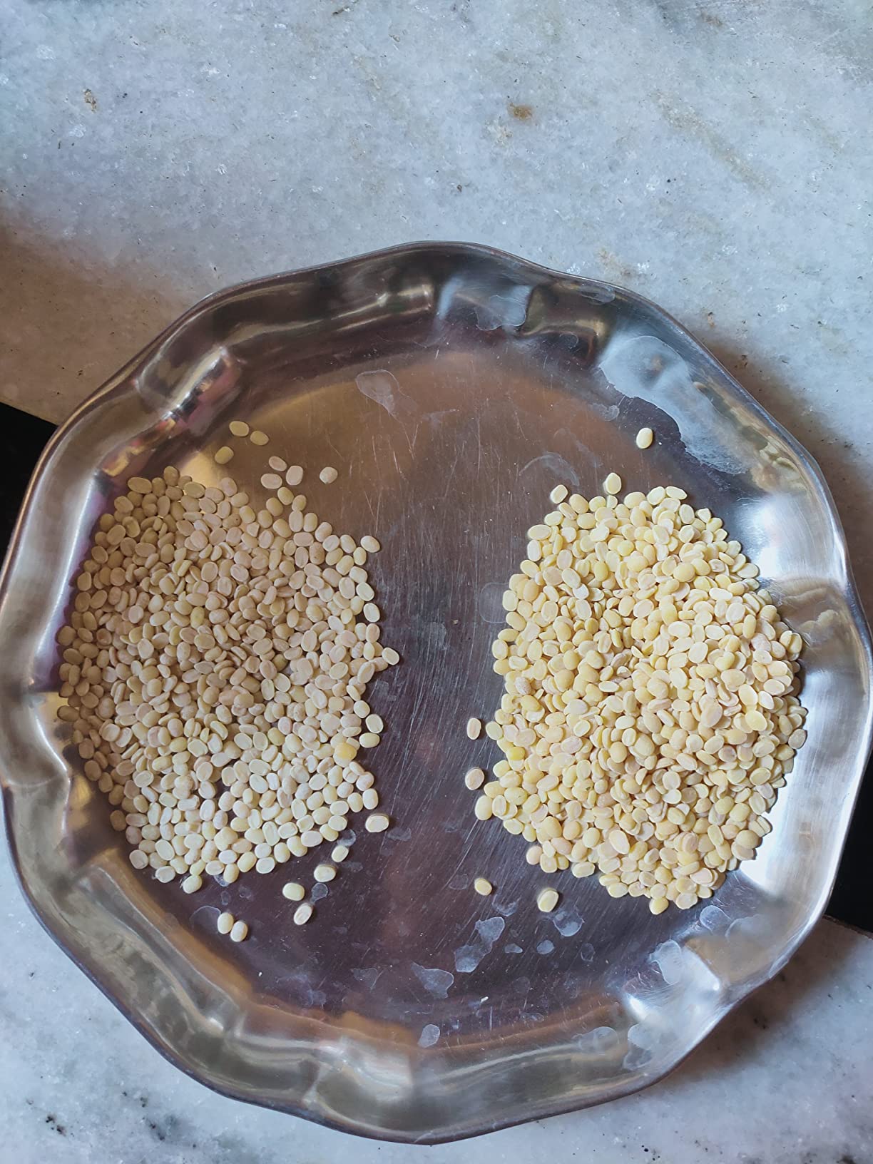 Amazon Brand - Vedaka Popular Unpolished White Urad, Split | 1Kg ...