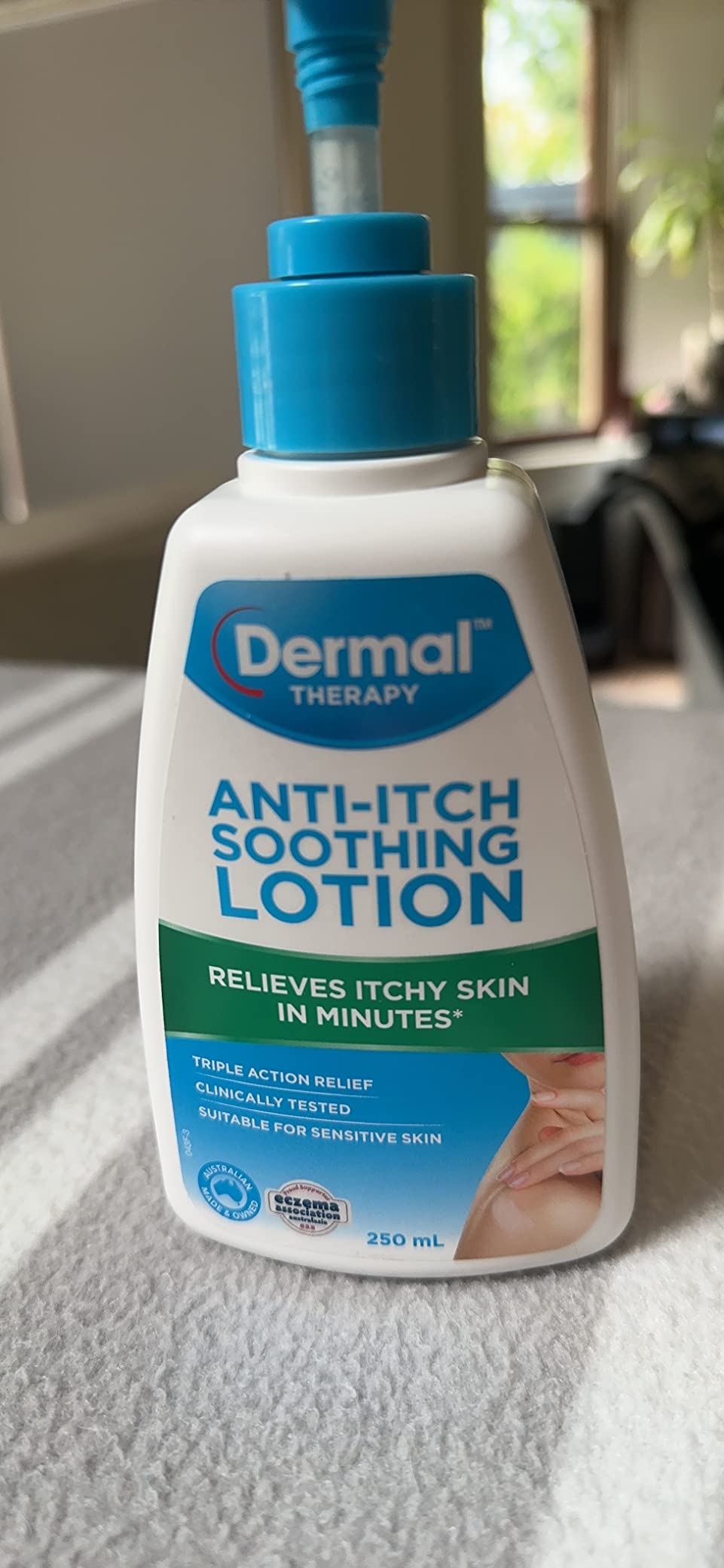 Dermal Therapy Anti-Itch Soothing Lotion - Large Area Itch Relief ...