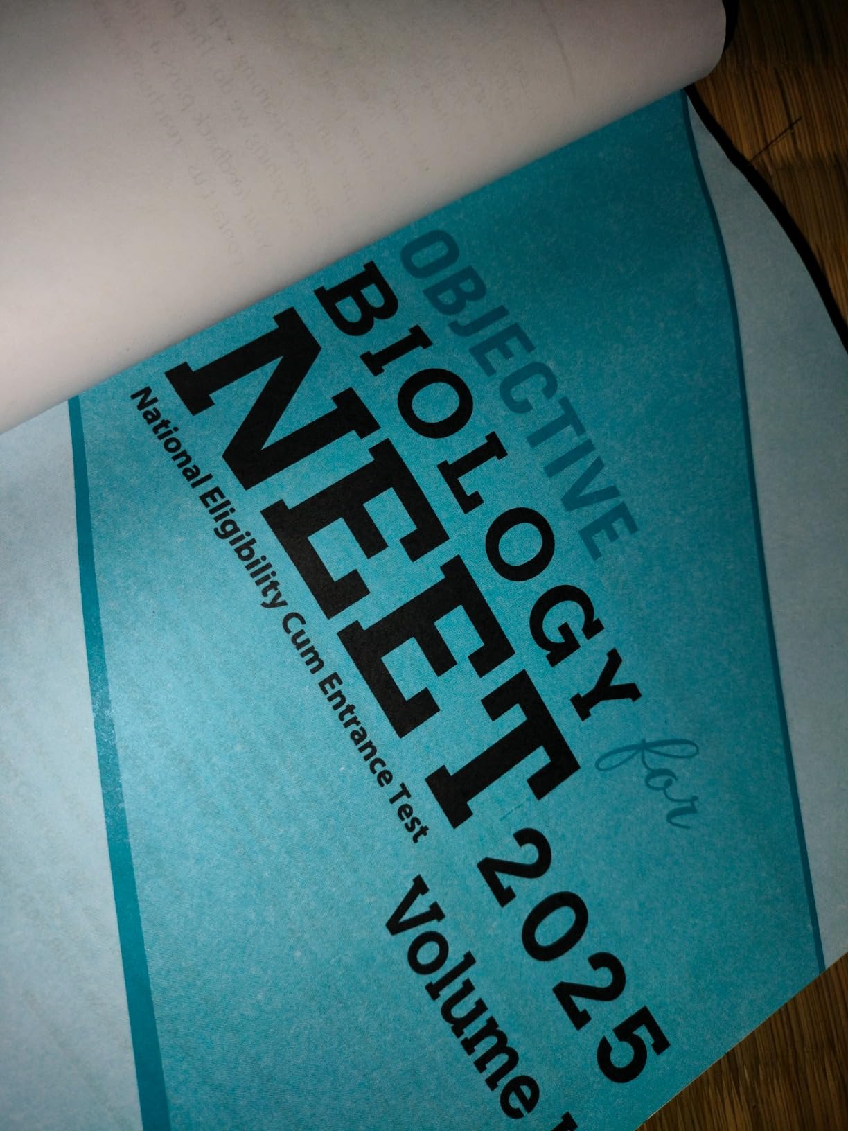 2025 - Objective Biology for NEET - Volume I | 9500+ Chapter-wise MCQs ...