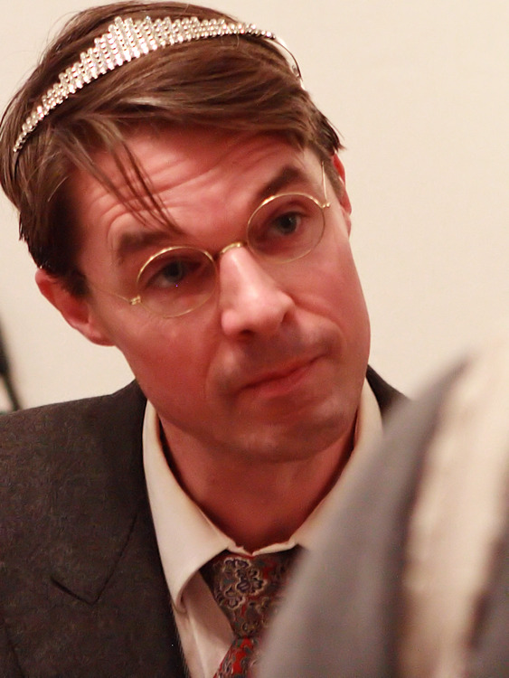 We Learn Nothing: Essays (A Smart and Funny Essay Collection): Kreider, Tim: 9781439198711 ...