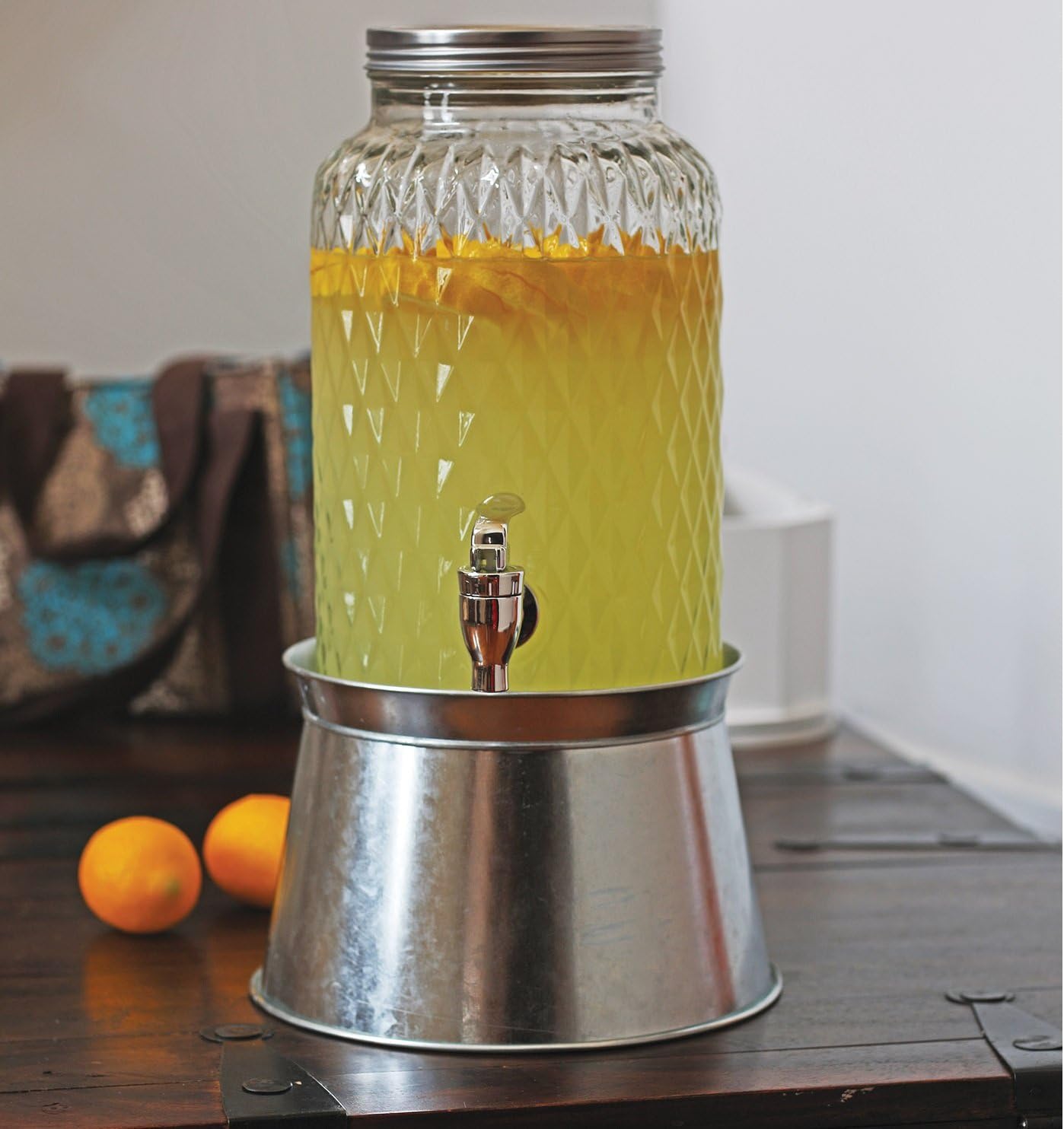 Amazon.com | Circleware Treasure Beverage Dispenser with Stand and ...