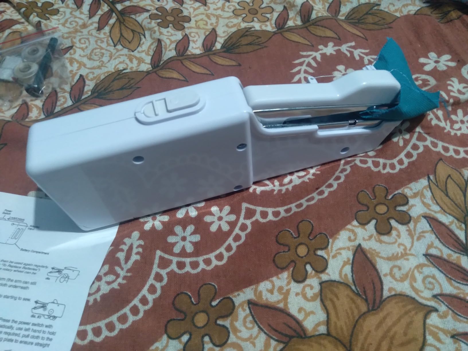 Primeespot Electric Handy Stitch Handheld Sewing Machine For Emergency ...