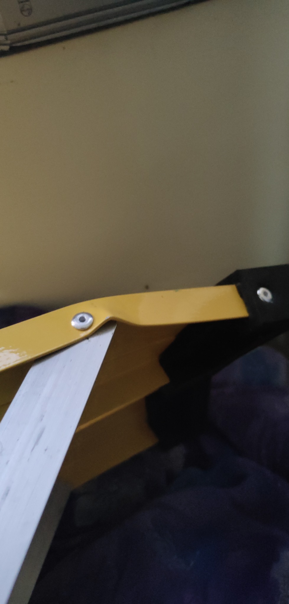 ALCO Foldable 4-Step Home Ladder – 5 Feet Height, Wide Steps, Anti-Skid ...