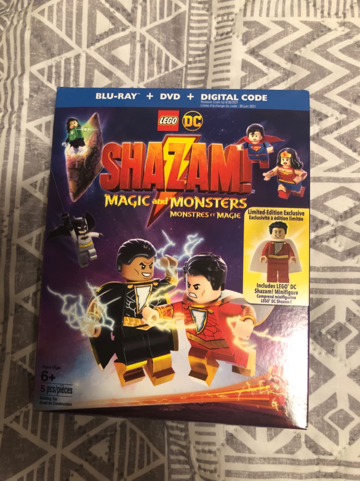 LEGO DC Shazam: Magic and Monsters (w/Figurine) (BIL/DVD/Blu-ray ...