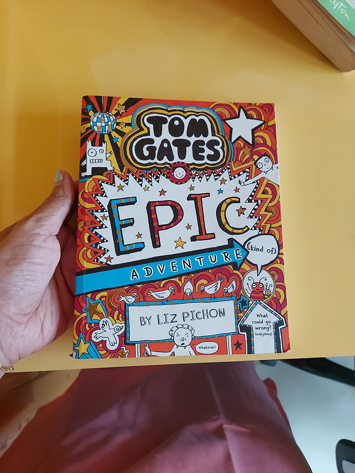 Tom Gates: Epic Adventure (kind of): 13 : Pichon, Liz: Amazon.in: Books