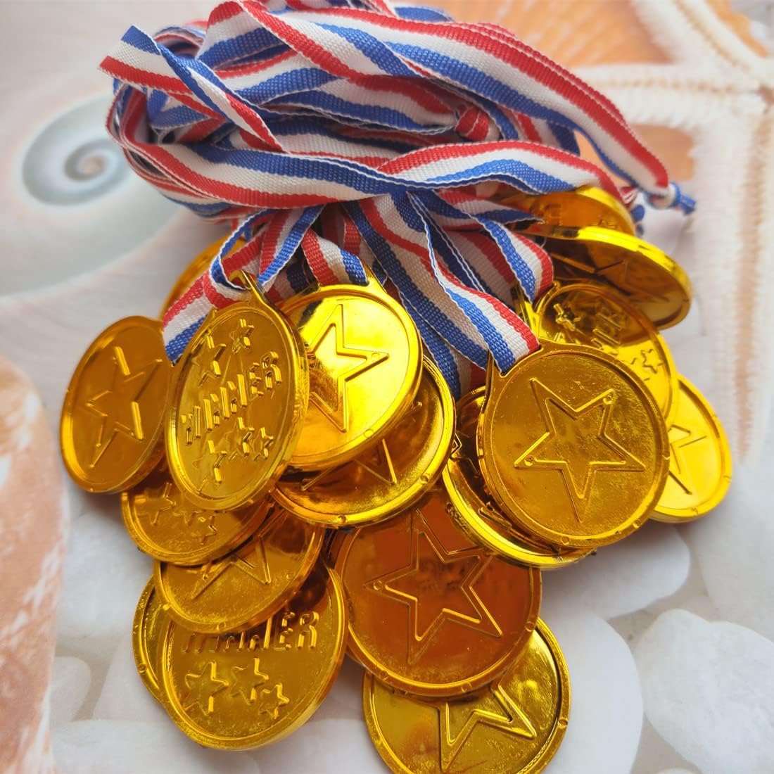 Amazon.com: Jilukibo 24PCS Gold Winner Award Medals for Parties ...