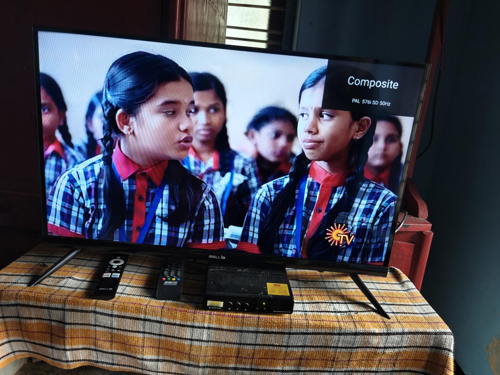 IBELL 80cm (32 inches) Frameless Google LED TV - Android 11.0, Smart ...