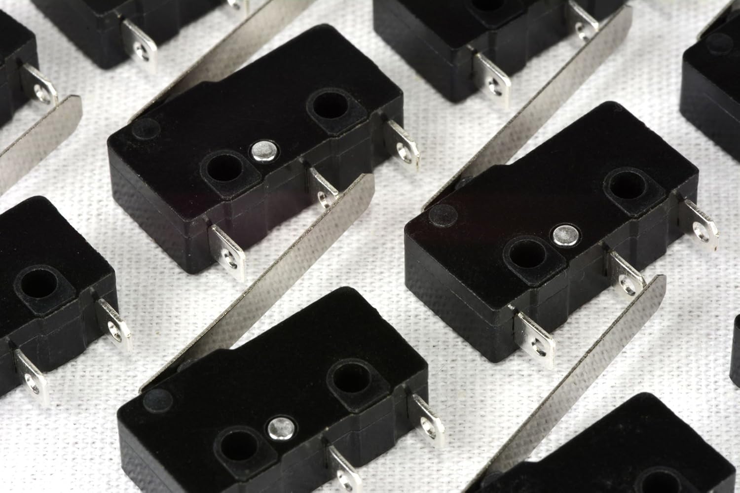 TEMCo 100 pc Micro Limit Switch Lever Arm Subminiature SPDT Snap Action ...