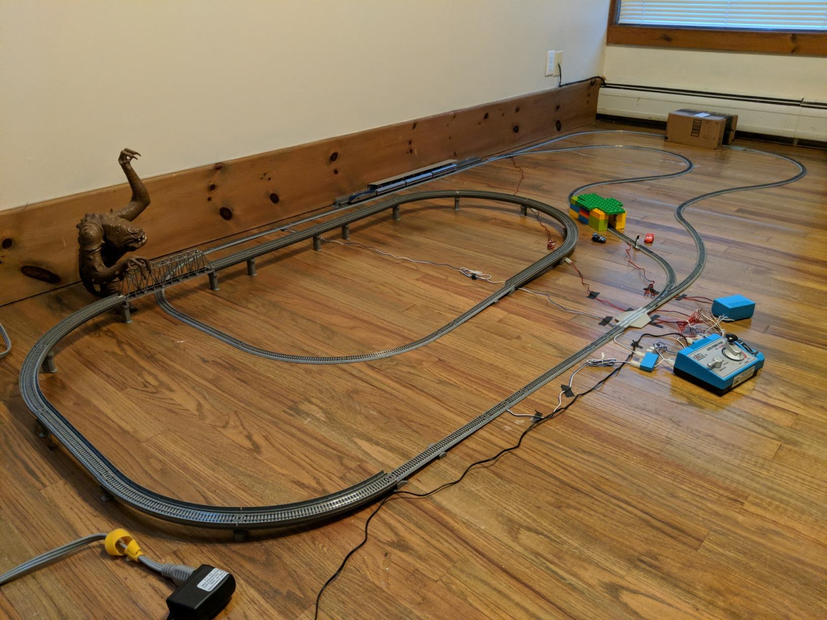 Amazon.com: Kato USA Model Train Products V2 UNITRACK Single Track ...