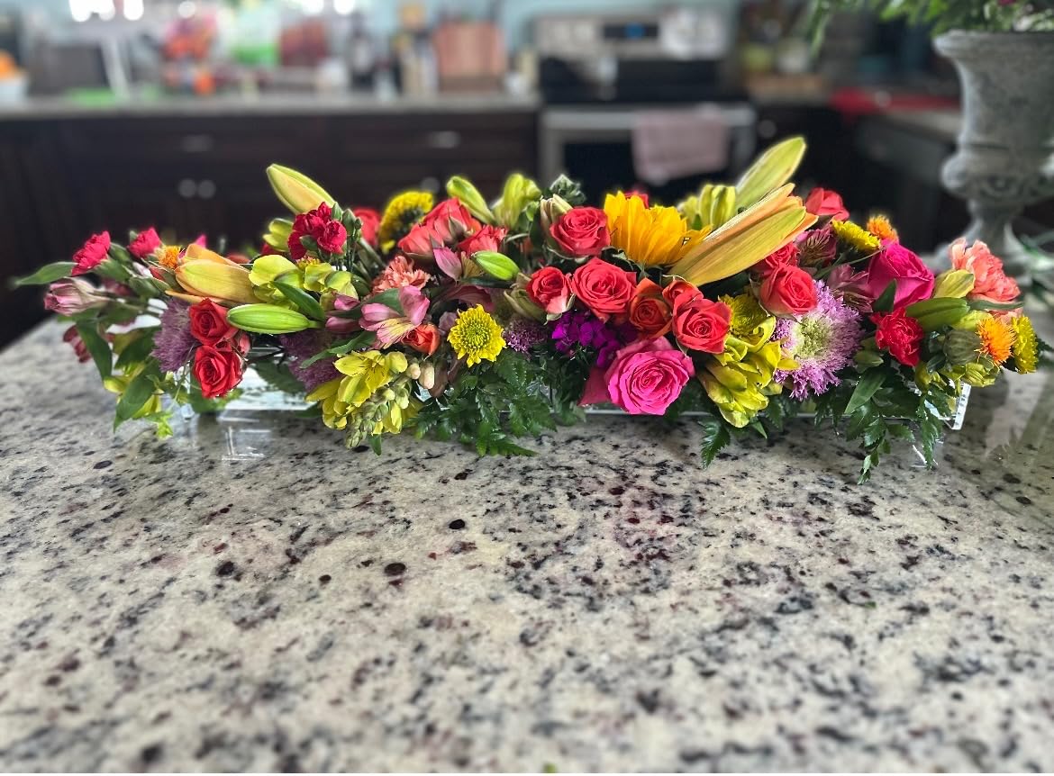 Amazon.com: KEUNGSHEK Acrylic Rectangular Flower Vase - Modern Floral ...