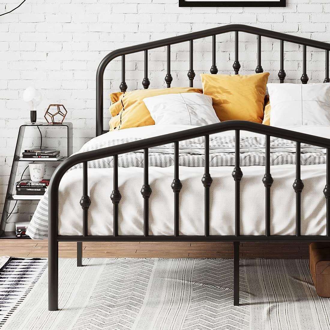 Amazon.com: MUTICOR Queen Size Metal Bed Frame with Vintage Headboard ...