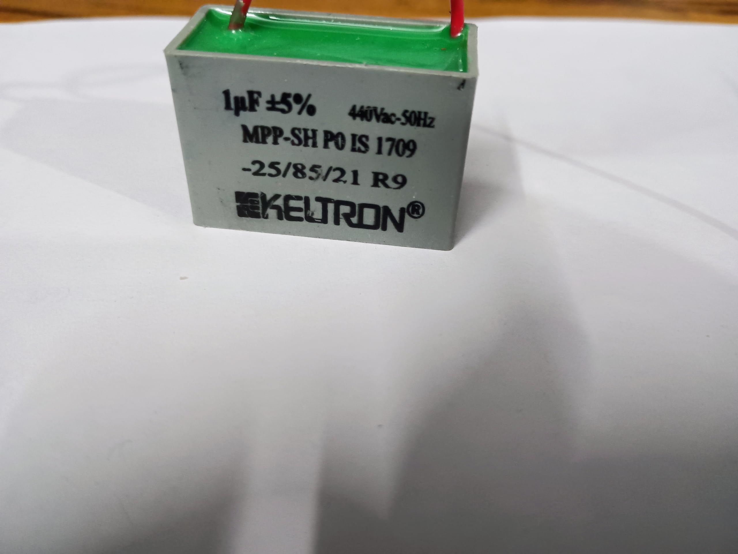 1UF 440VAC 50Hz 1 UF 440 V AC Box Capacitor (Pack of 2) : Amazon.in ...