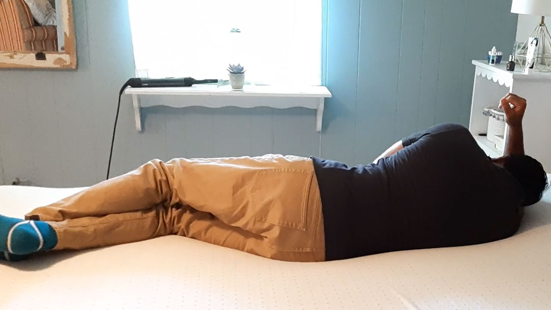 Watch Viscosoft Memory Foam Topper& How it holds up on Amazon Live