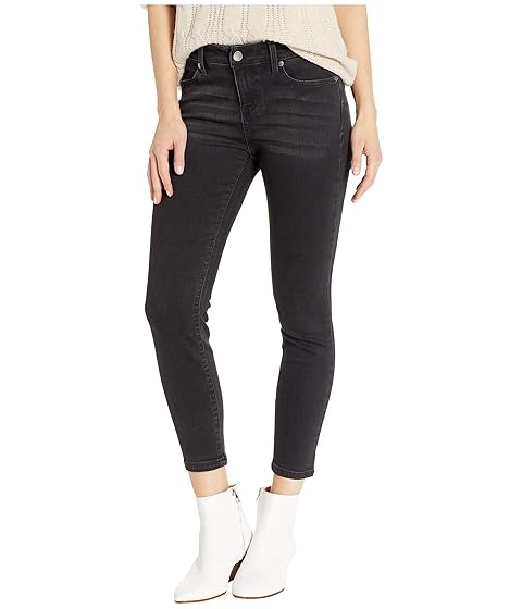 Where to Find Extra Short Jeans for Petite Women
