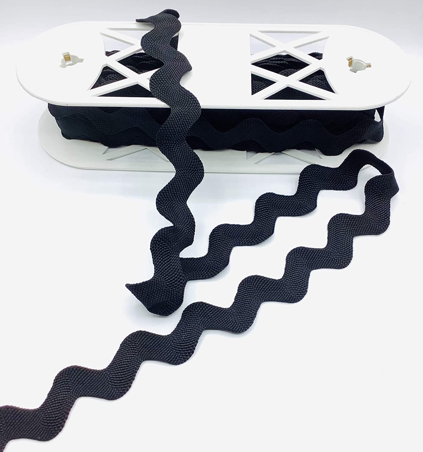 Amazon.com: Trimplace Black 1-3/8" Super Jumbo RIC Rac (12 Yards ...