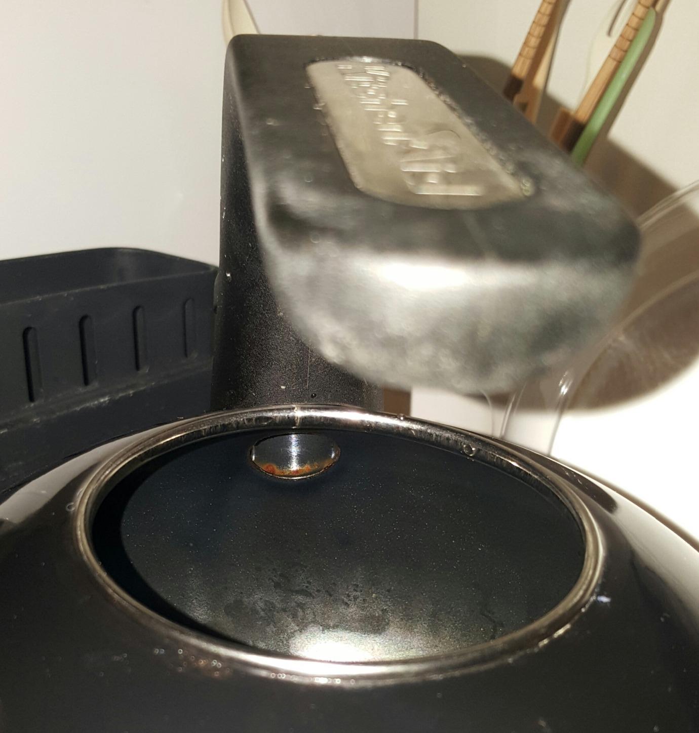 Amazon.com: KitchenAid Teakettle 1-1/2-Quart Porcelain Enamel on Steel ...