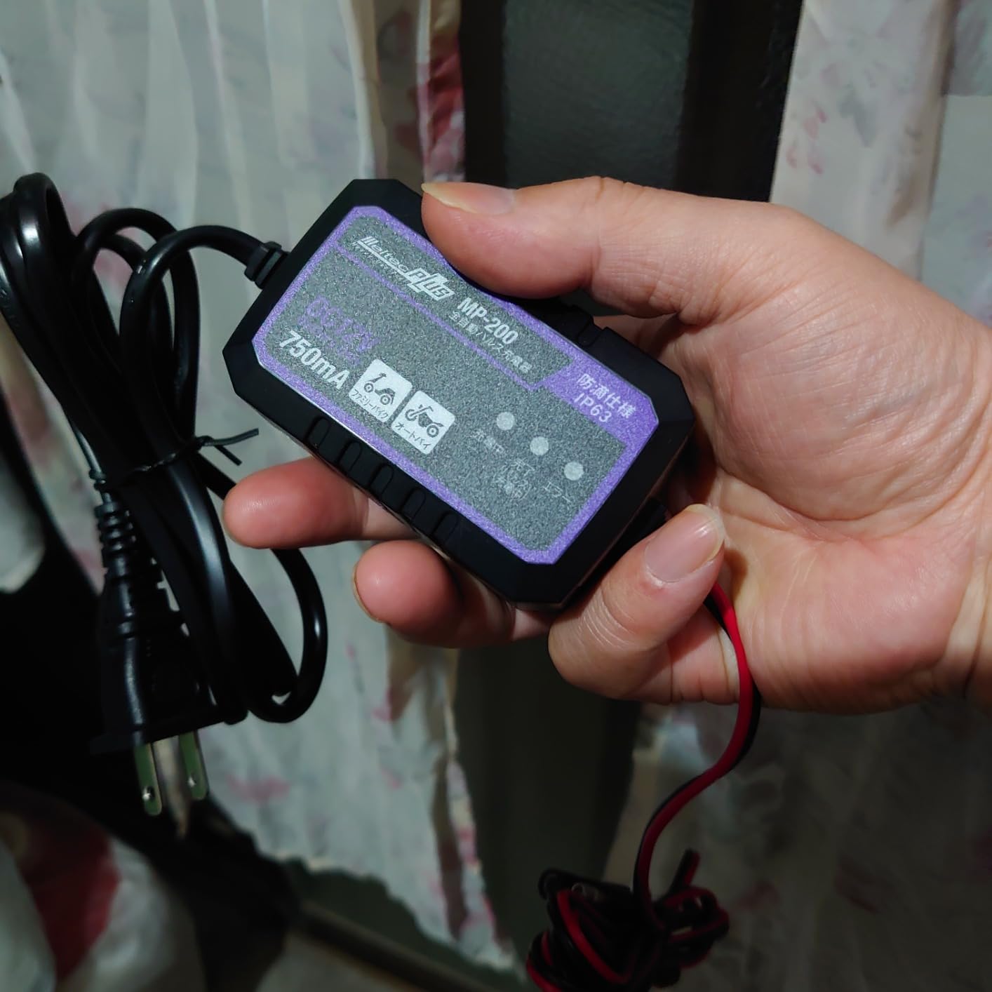 Amazon.co.jp: メルテック(meltec) バッテリー充電器 (バイク/普通車/大型車/トラック/建機) セレクト式自動パルスタイプ 12V/24V対応 MeltecPlus 定格 ...