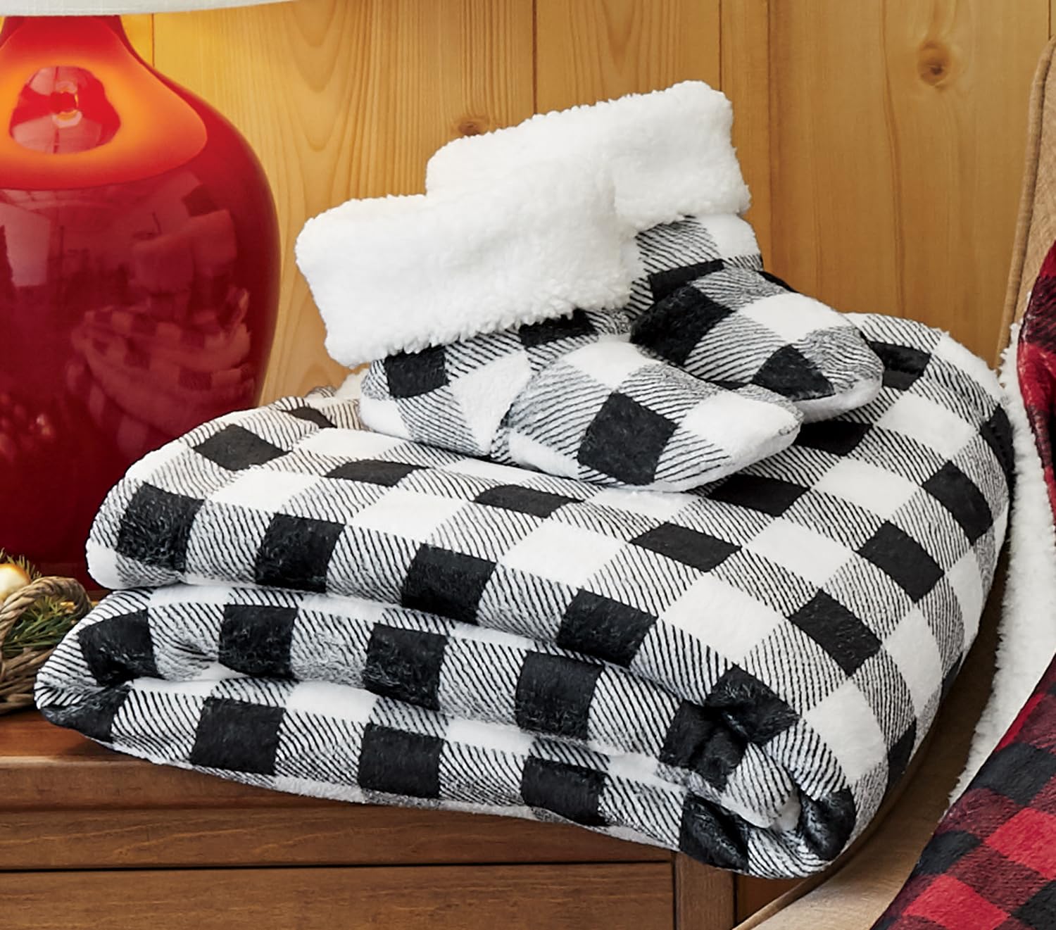 Amazon.com: Montgomery Ward Buffalo Plaid Throw and Bootie Set ...