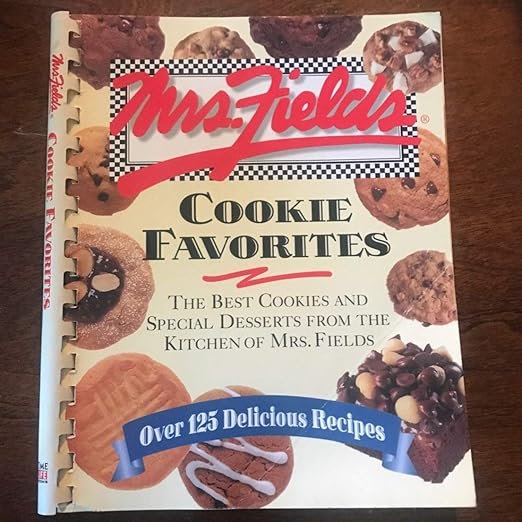 Mrs. Fields Cookie Favorites: Debbi Fields: 9780737000030: Amazon.com ...