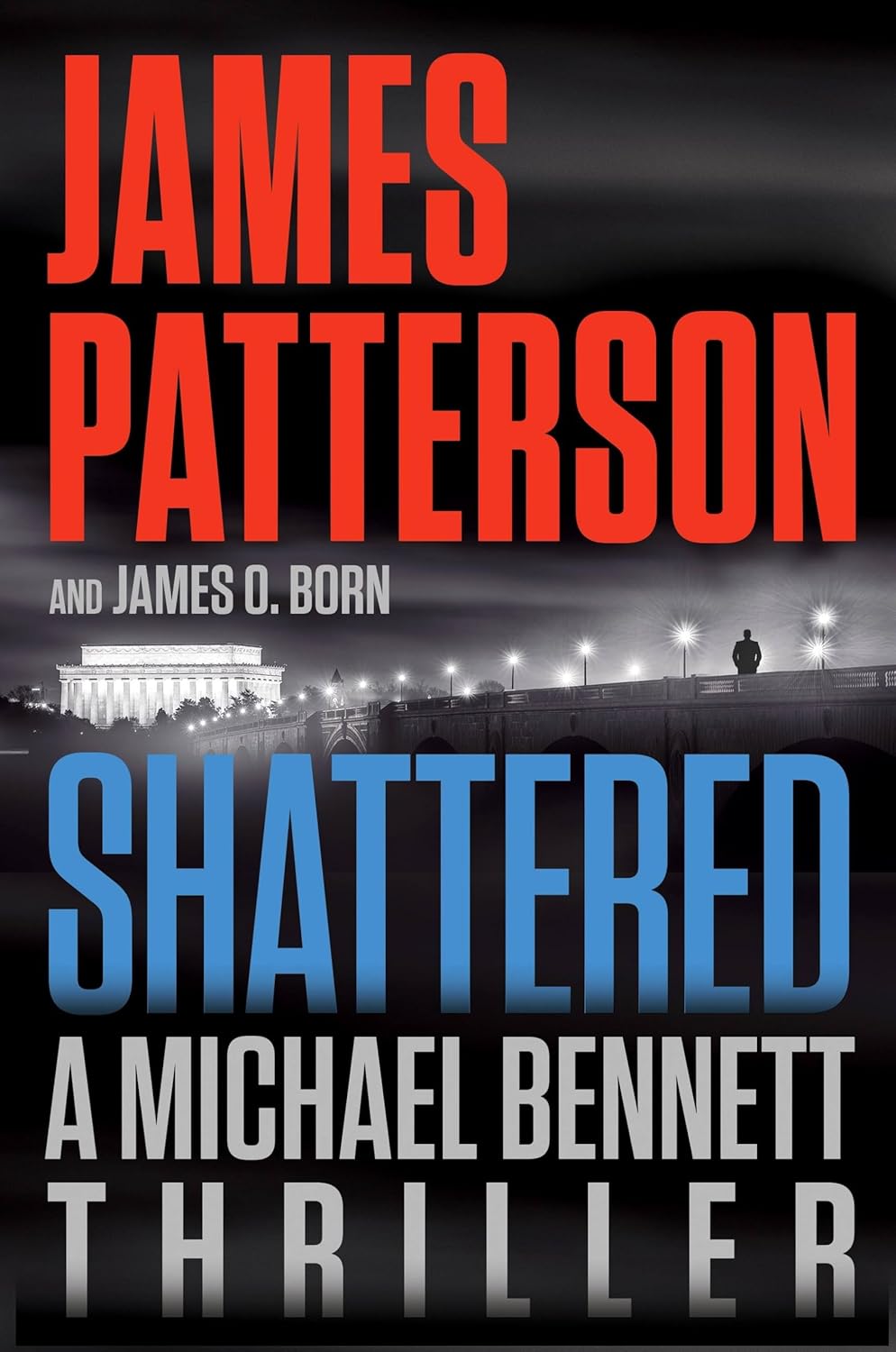 Amazon.com: Shattered (A Michael Bennett Thriller, 14): 9780316499484 ...