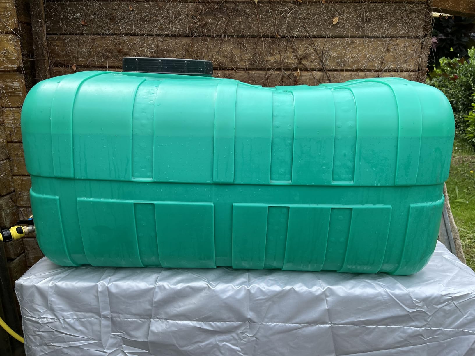 Sterk Plast Wassertank 300 Liter, Frischwassertank mit Zapfhahn ...
