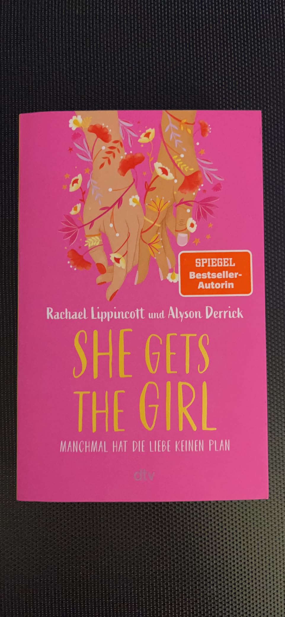 She Gets the Girl: Der große TikTok-Erfolg der Bestsellerautorin ...