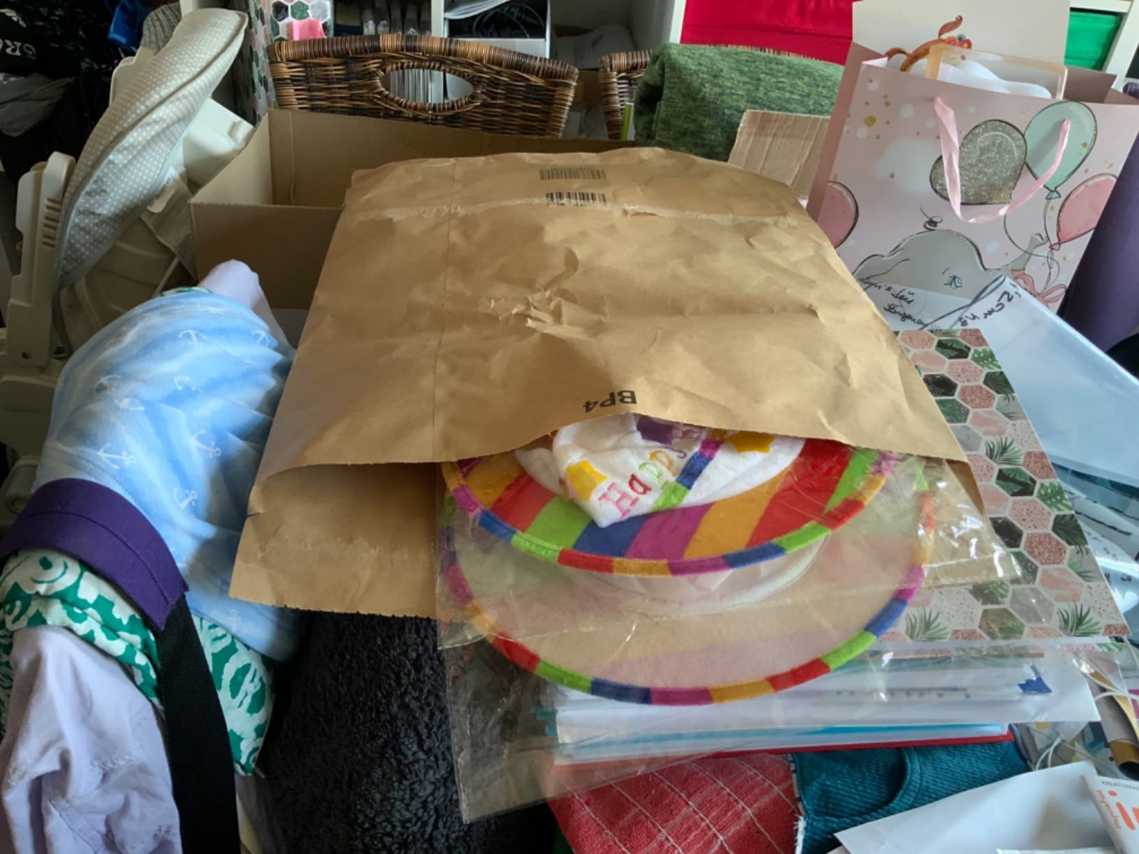 Relaxdays Unisex – Erwachsene Happy Birthday Hut Torte, Geburtstagshut ...