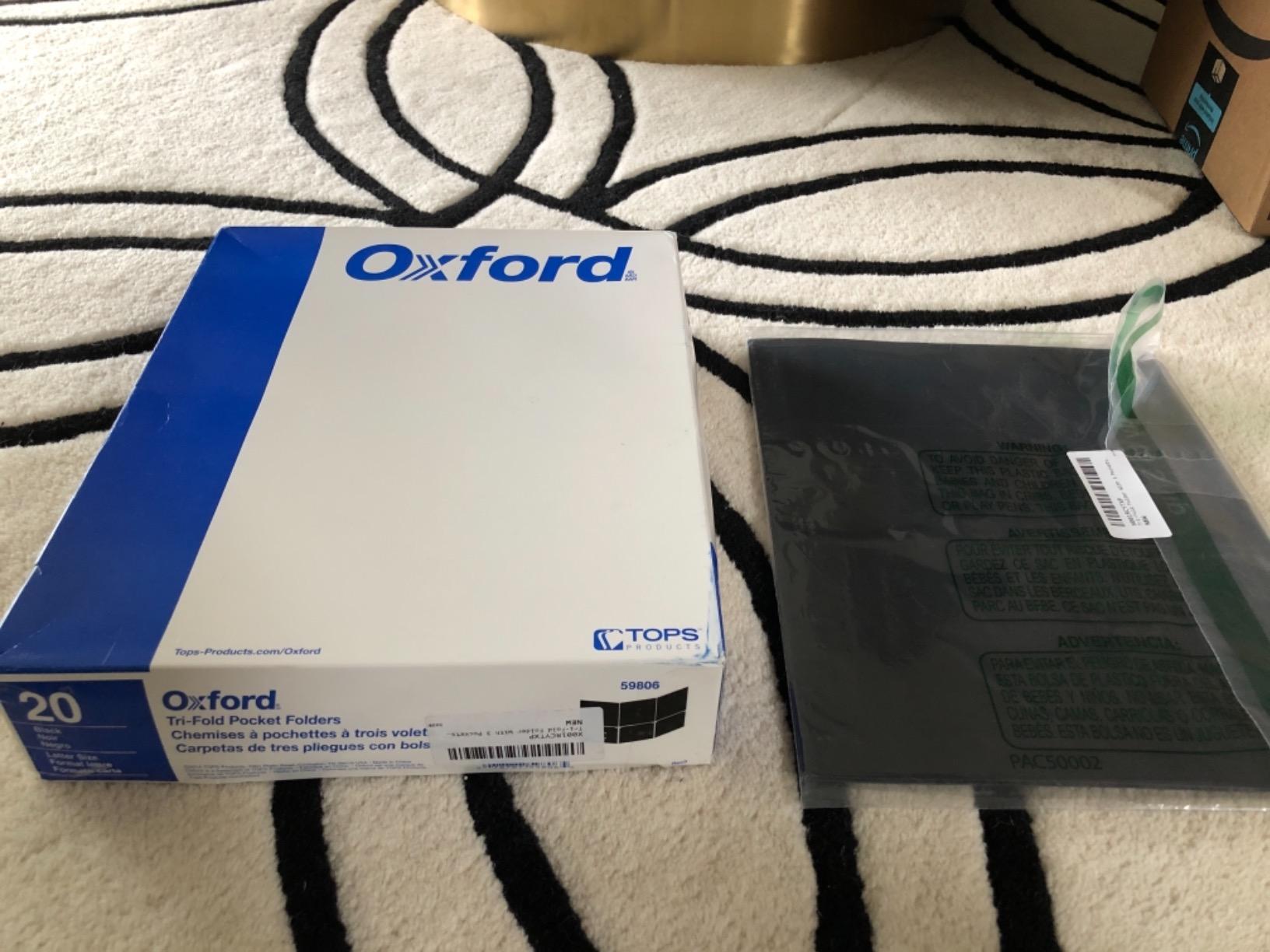 Amazon.com : Oxford Tri-Fold Folder W/3 Pockets, 150-Sheet Capacity, 11 ...