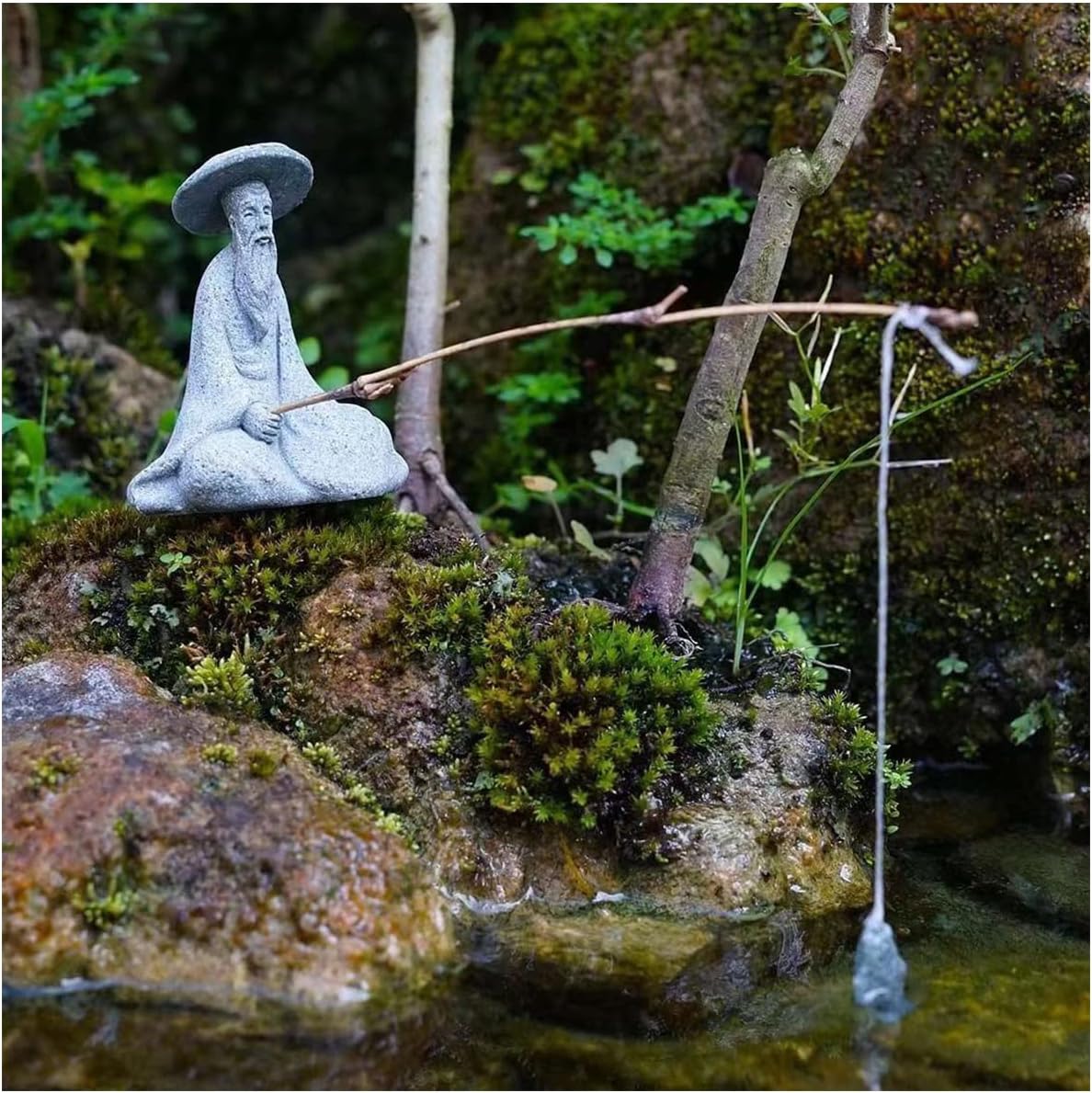 Amazon.com: livelyfish Aquarium Mini Fisherman Statue Asian Sitting ...
